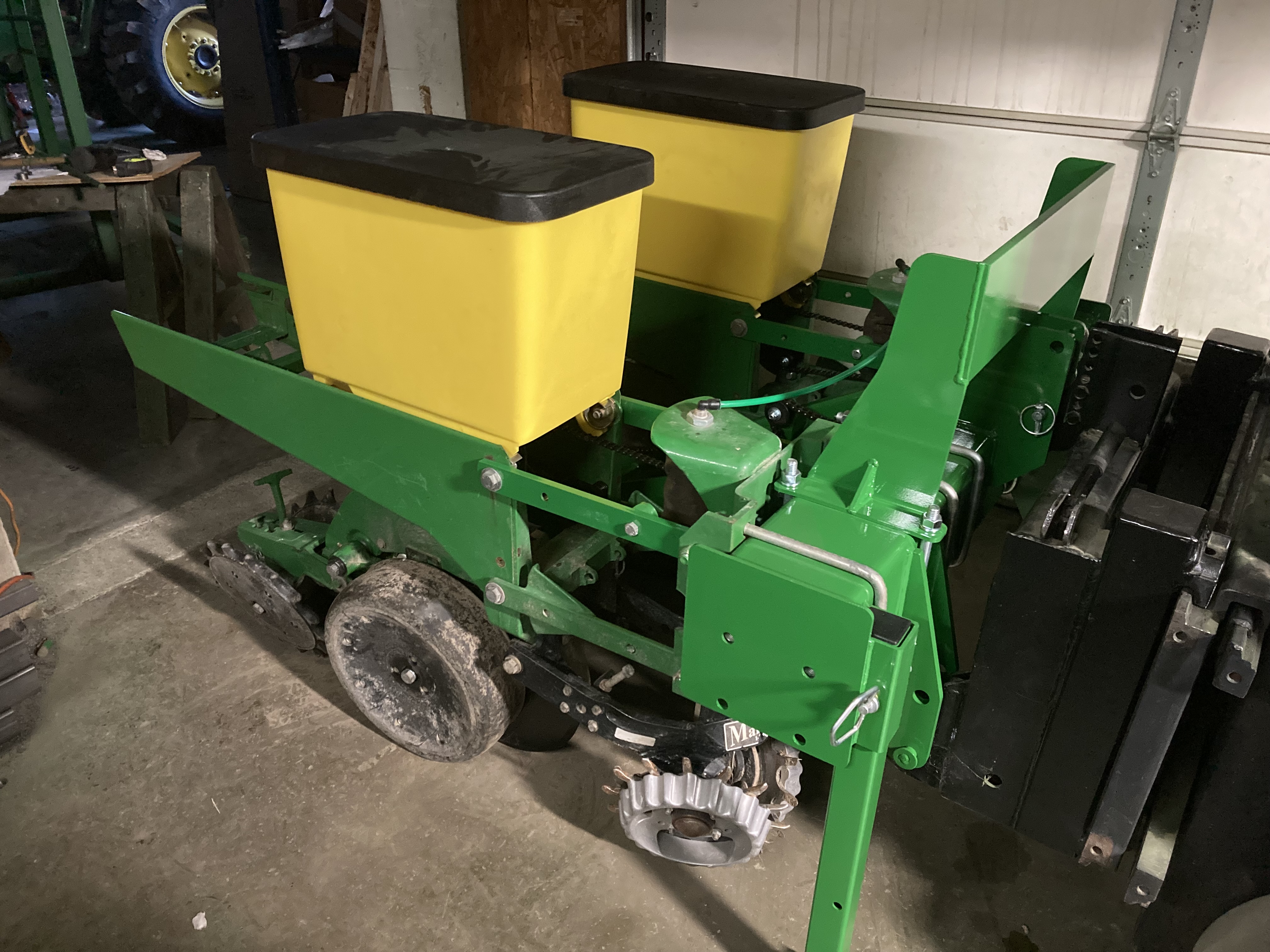 2 row food planter photos – Biggs Planter LLC (765) 719-3721