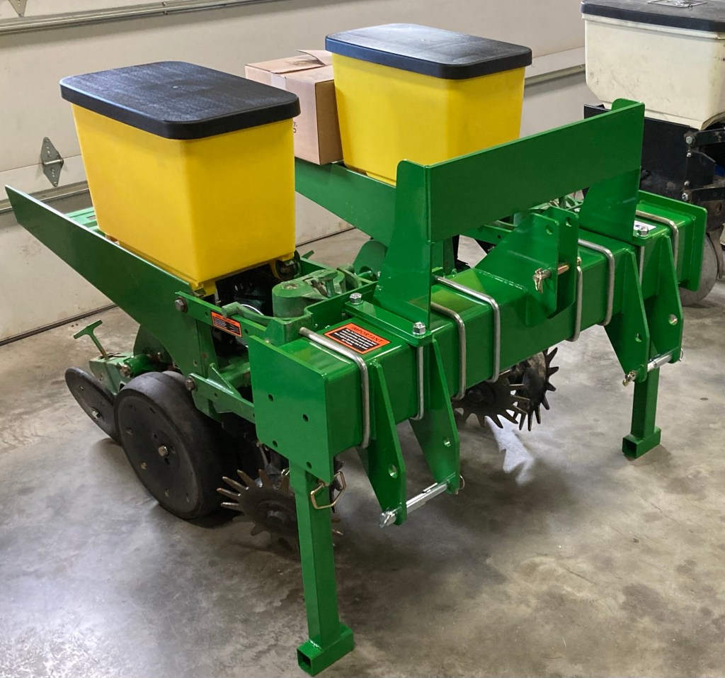 2 Row Food Plot Planters – Biggs Planter LLC (765) 719-3721